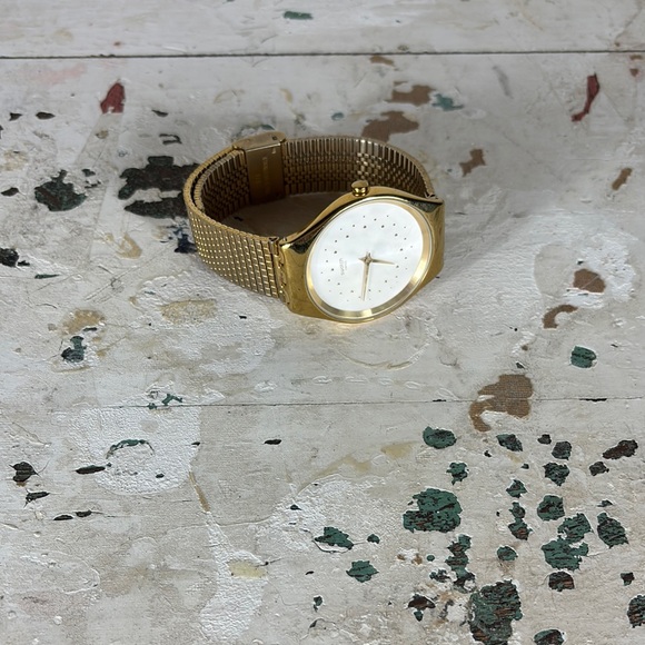 Swatch | Accessories | Swatch Gold Mesh Strap Watch | Poshmark